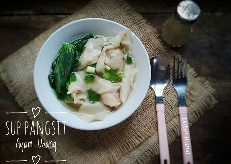 Sup Pangsit Ayam Udang » Budaya Indonesia